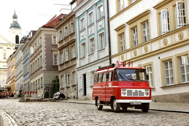Warsaw: Private 3-Hour Tour by Communist Van - Exploring the Details of the Experience