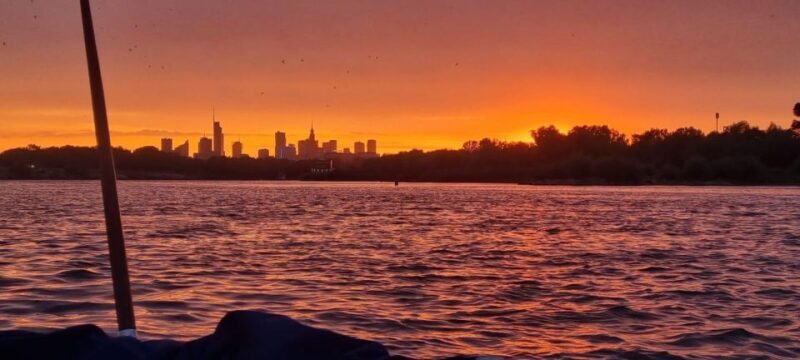 Warsaw: Vistula River Sunset Cruise with Welcome Drink - The Experience: What to Expect on the Vistula River Sunset Cruise