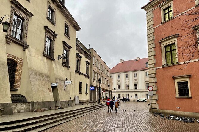Warsaw's Old Town A Self-Guided Audio Tour - Exploring Warsaw’s Old Town on Your Terms