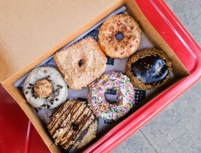 Washington, D.C.: Guided Holiday Donut Tour with Tastings - The Value of This Tour