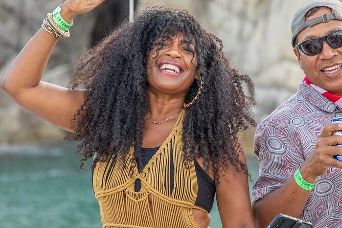 Watch Sunset Over El Arco The Biggest Party - FAQ