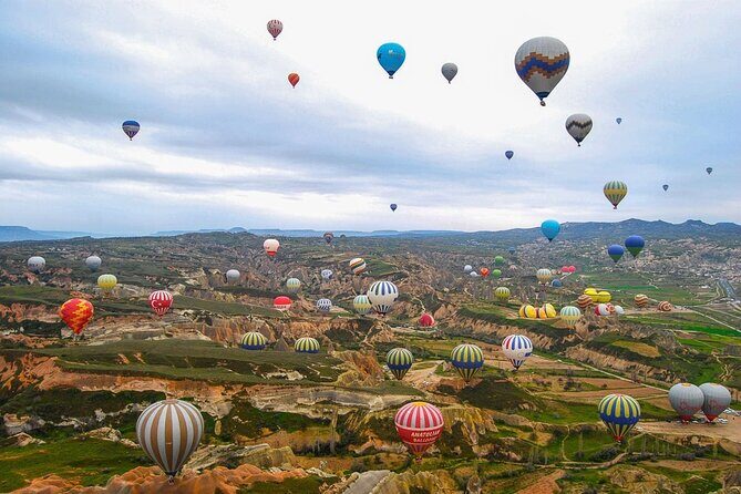 Watching Balloons on Cappadocia Sky(People Have Fear of Heights) - The Sum Up