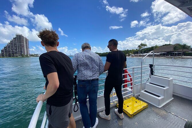 Water Taxi Hop-on Hop-off Bayside Marketplace / South Beach - Who Should Consider This Experience?  