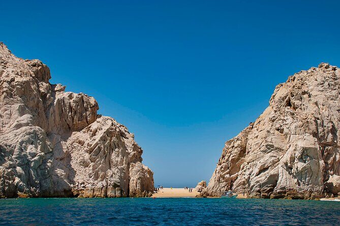 Water Taxi to the Arch of Cabo San Lucas with Transportation - A Detailed Look at the Tour Experience