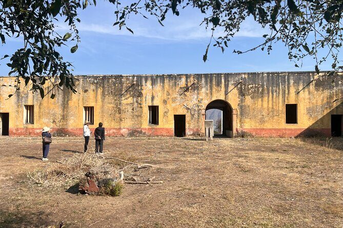 Water TOUR - Lakes, Islands, Fortresses and Artisan Workshops - FAQ