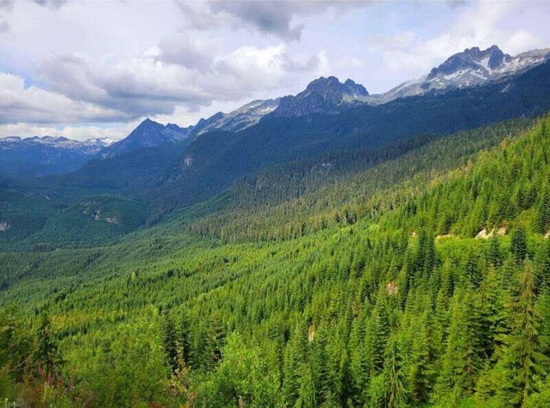 Watersprite Lake/ Hiking Day Trip - Who Will Appreciate This Tour?