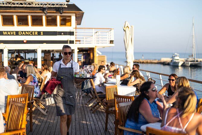 Wave Dancer Fireworks Night Cruise - FAQ