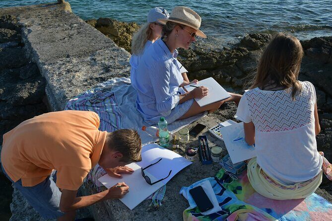 Waves & Watercolors: A Seaside Painting Workshop - The Experience & Atmosphere