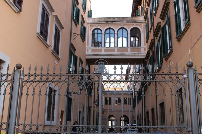 We Love Livorno : Cultural Tour - The Good and the Not-So-Good