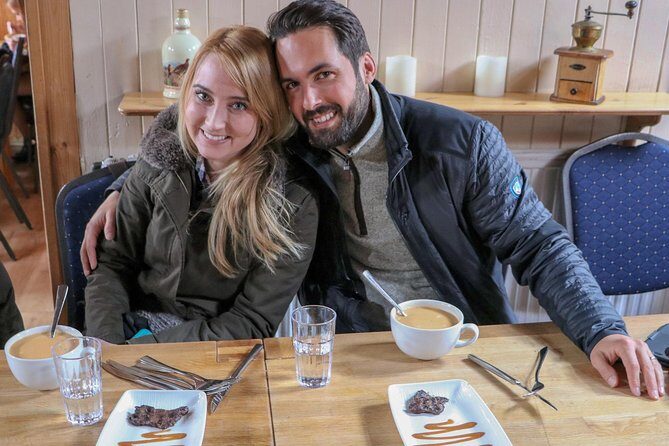 Weekend Reykjavik Food Tour with a stop at the Reykjavik Flea Market - A Step-by-Step Breakdown of the Tour Experience