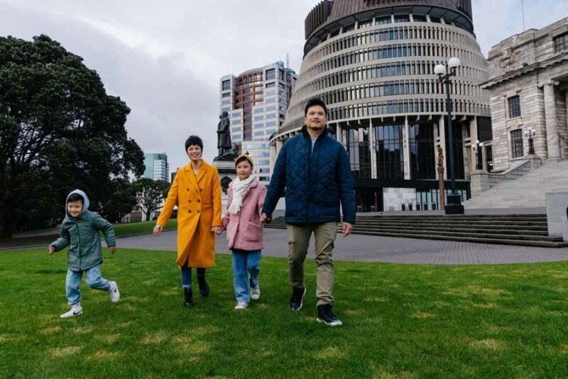 Wellington: Highlights Tour with a Local Guide - Key Points  