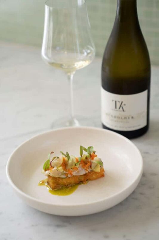 Wellington: Wharekauhau Heli-Lunch with Scenic Flight - Wellington: Wharekauhau Heli-Lunch with Scenic Flight