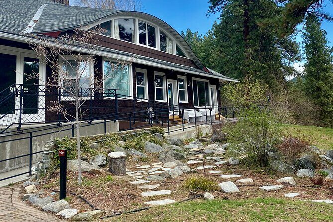 Wenatchee River Institute: A Self-Guided Tour with the Artists - Exploring the Wenatchee River Institute: What You Can Expect
