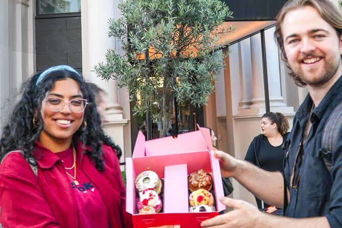 West End Donut Adventure Sweets and Sights in London - An Engaging Introduction to the Tour