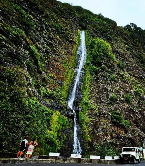 West Tour Madeira Jeep tour through Fanal, Seixal, Porto Moniz and more - Waterfalls and Nature in São Vicente