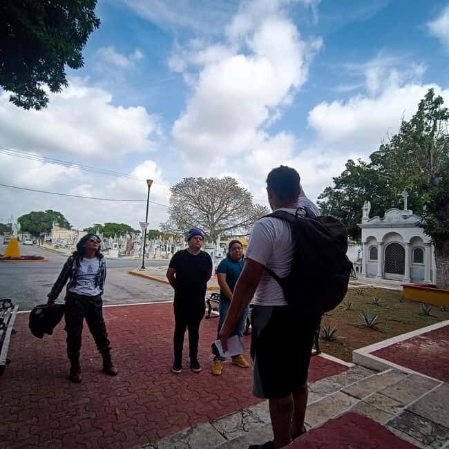 What's Day of the Dead? Merida: Cemetery Tour - FAQ
