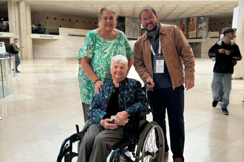 Wheelchair-Frendly Private Louvre Tour  Stress-Free & Easy - The Logistics: How It Works