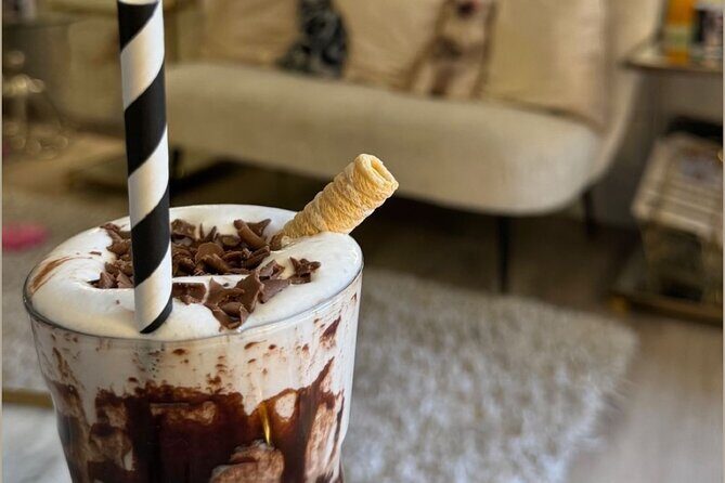 Whiskers & Coffee: Relax and Play with Adorable Cats - Who Will Love This Experience?