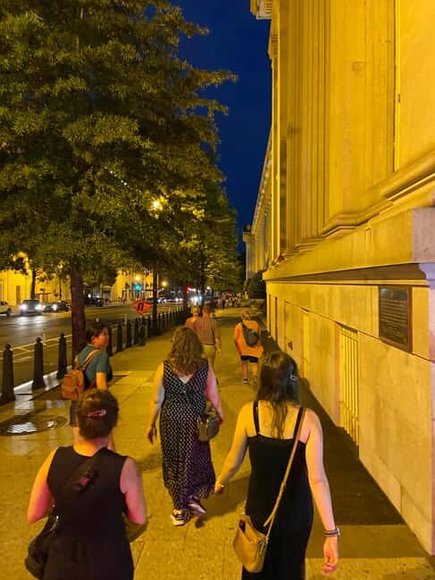 White House at Night: Scandals & Murder Adults Only Tour - FAQs