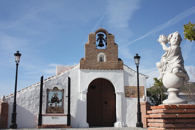 White Villages Tour in the Nerja area: Small-Group Tour and Lunch - Key Points