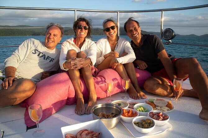 Whitsunday Islands Sail, SUP & Snorkel Tour- Small group - Who Would Love This Tour?