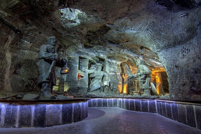 Wieliczka Salt Mine Guided tour from Krakow with a private car - Key Points