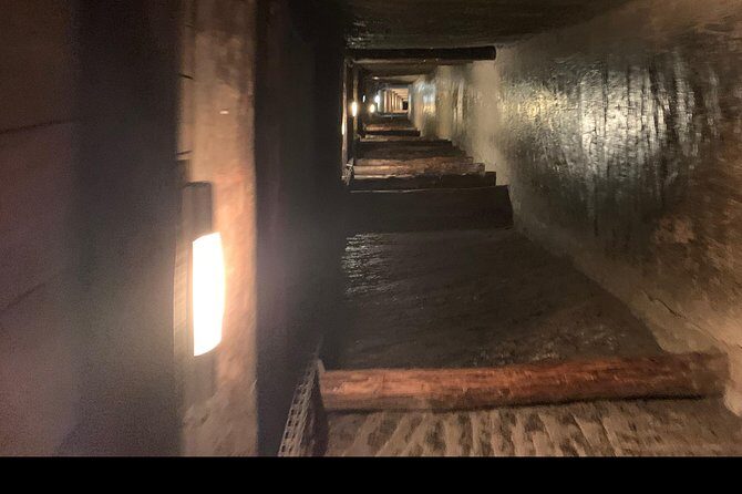 Wieliczka Salt Mine Guided tour from Krakow with a private car - FAQ