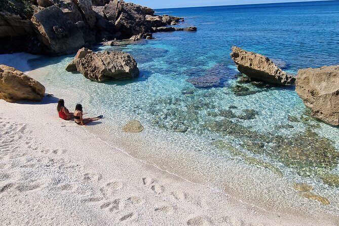 Wild Beaches & Snorkeling Tour - FAQ