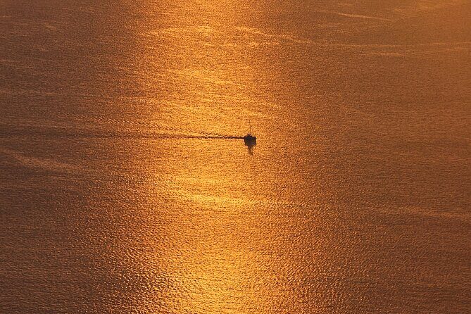 Wild Walk  Discovering the hidden paths - Practical Tips for Your Vulcano Adventure