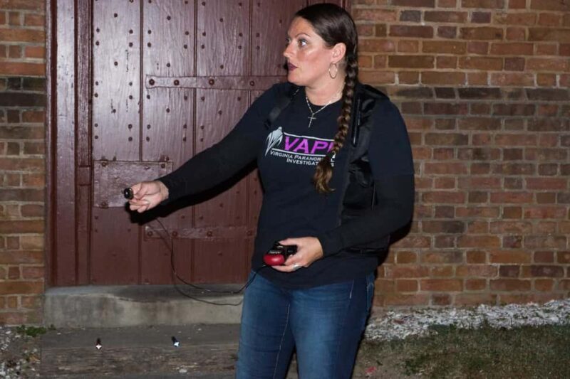 Williamsburg: Echoes of Twilight Late-Night Ghost Tour - Williamsburg: Echoes of Twilight Late-Night Ghost Tour