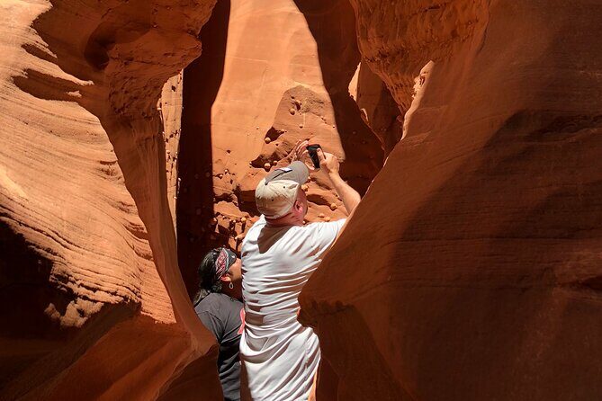 Wind Pebble Canyon Partial Hiking tour through Antelope Canyon - FAQ