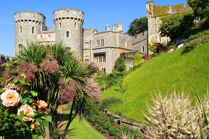 Windsor Castle, Stonehenge & Bath Private Car Tour from London - Experience a Day Exploring England’s Iconic Heritage Sites