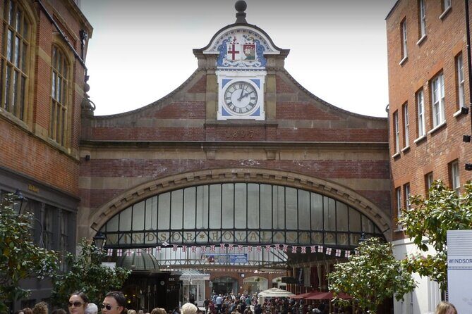 Windsor: Self Guided Walking Tour & Interactive Treasure Hunt - Exploring Windsor with a Self-Guided Treasure Hunt