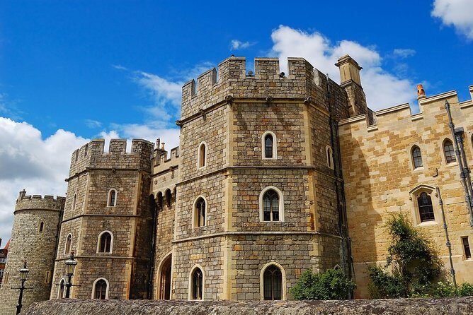 Windsor, Stonehenge and Bath Trip from London - FAQs