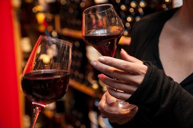 Wine and cheese tasting in Bastille - Value and practicality
