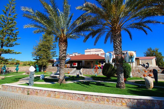 Wine Tasting and Art Tour - The Itinerary in Detail