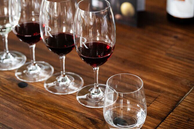 Wine Tasting Experience - Discover the Charm of a Private Wine Tasting at Rowlee Wines