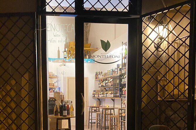 Wine Tasting in a group with other travelers - The Venue: Bottega Monteleone  