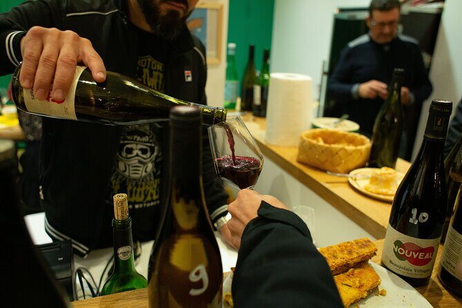 Wine Tasting in Paris right next to Père Lachaise & l'Atelier des lumières - FAQ