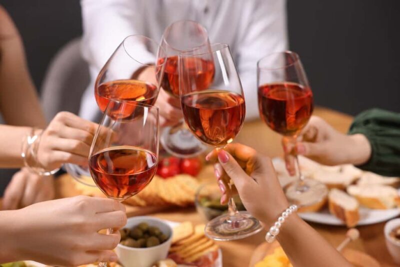 WINE TASTING & TAPAS IN THE HEART OF FARO - The Sum Up