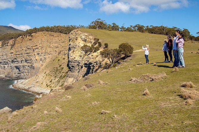 Wineglass Bay And Maria Island Wildlife Scenic Flight From Hobart - FAQ