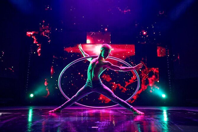 Wintergarten Varieté "FLYING LIGHTS" incl. Flying Steps - Who Is This Experience Best For?