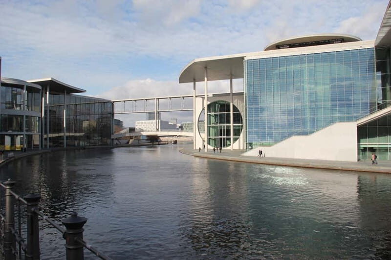 With Reichstag roof-terrace: Insider Parliament tour - The Experience in Detail