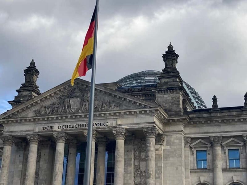 With Reichstag roof-terrace: Insider Parliament tour - Who Is This Tour Best For?