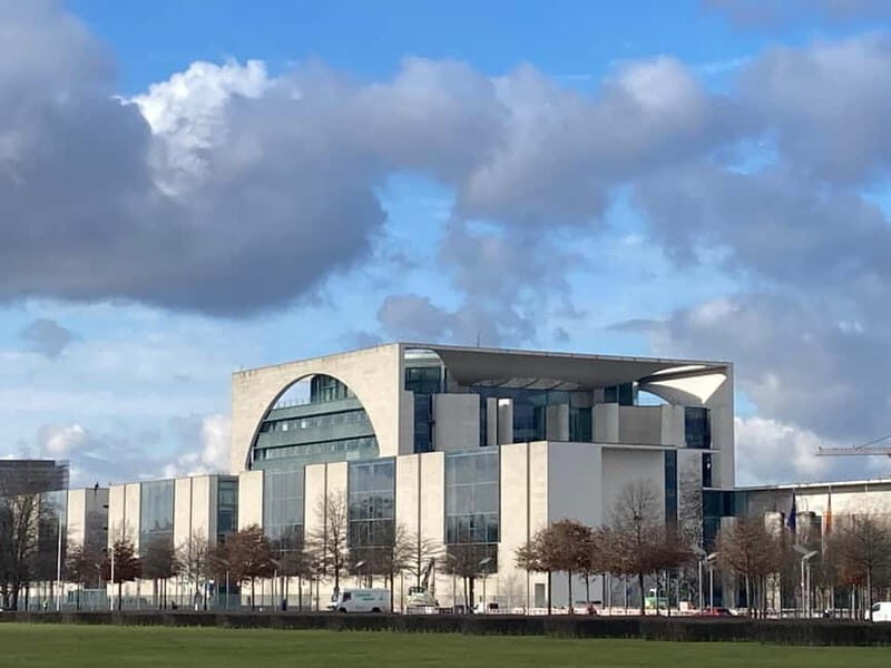 With Reichstag roof-terrace: Insider Parliament tour - FAQ