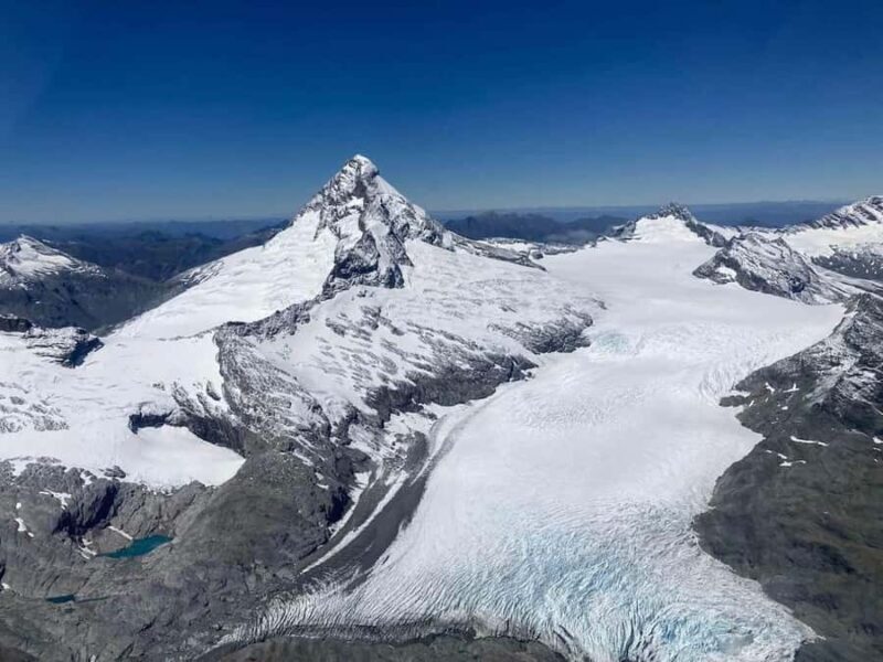 Wnaka: Mt Aspiring Explorer Scenic Flight with 2 Landings - FAQ