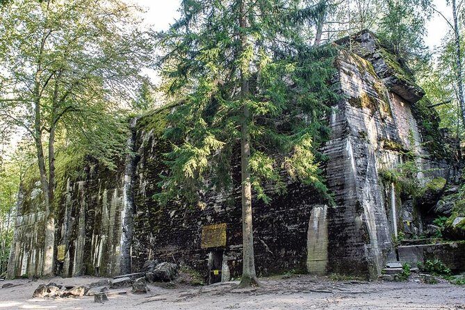 Wolf's Lair and St. Lipka Private Tour from Gdansk - Detailed Review of the Tour Experience