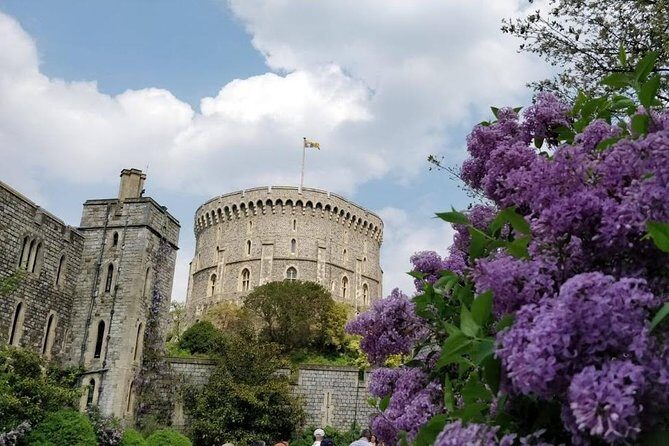 Wonderful Windsor Black Taxi Tour London - Key Points