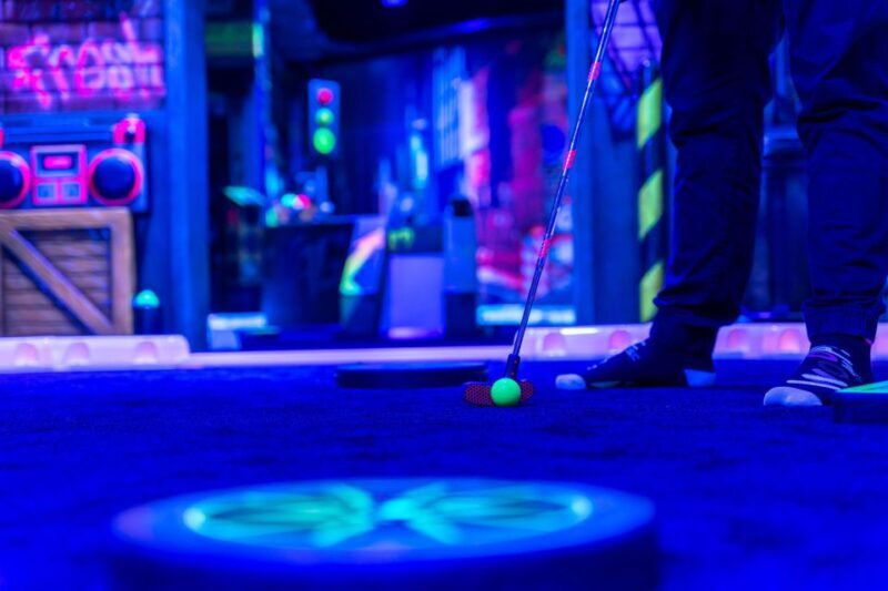 Woop! Glow Golf: Maribor - Key Points