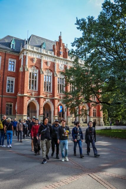 World War II in Krakow Walking Tour in English - FAQ